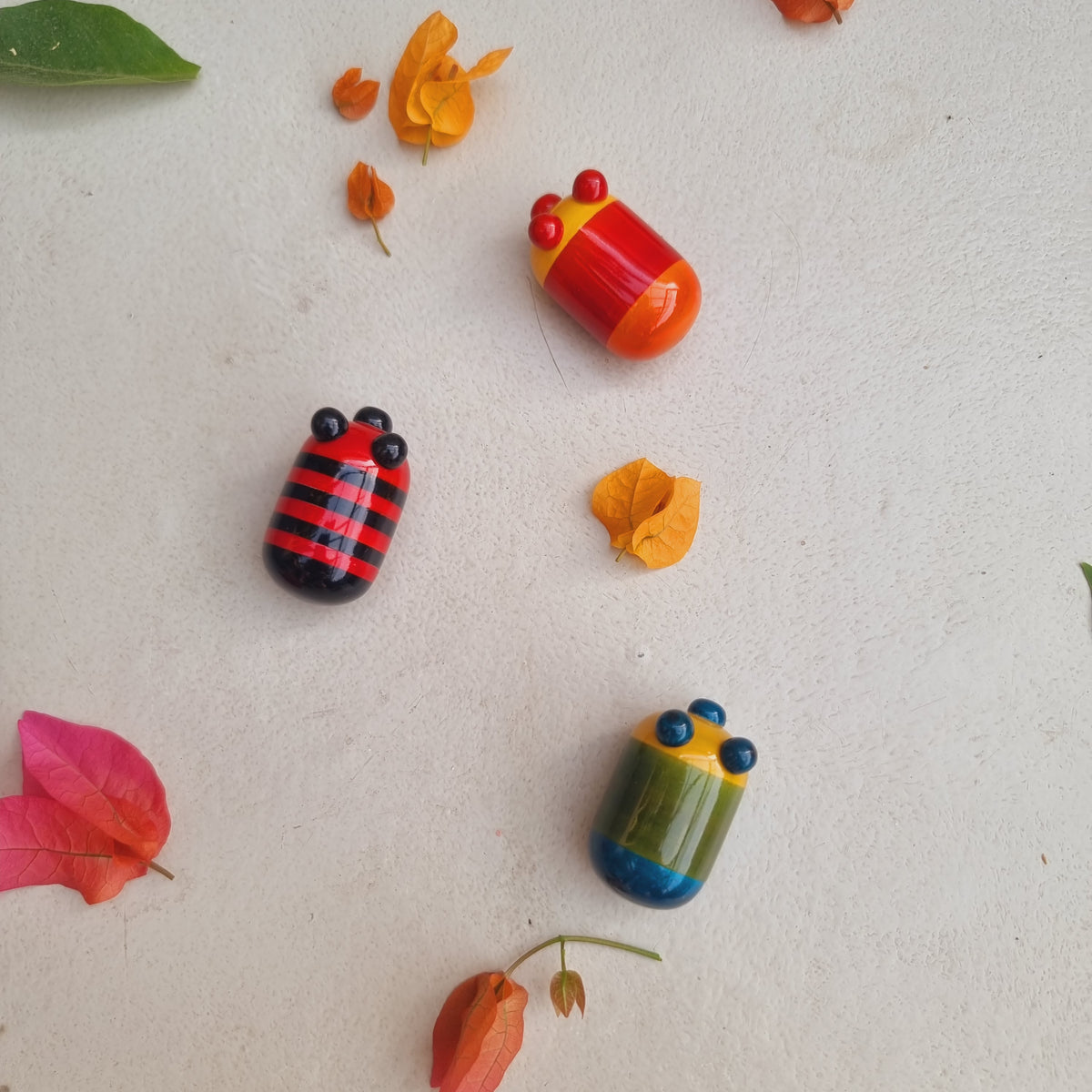 the LADY BUG magnets – varnamcraftcollective